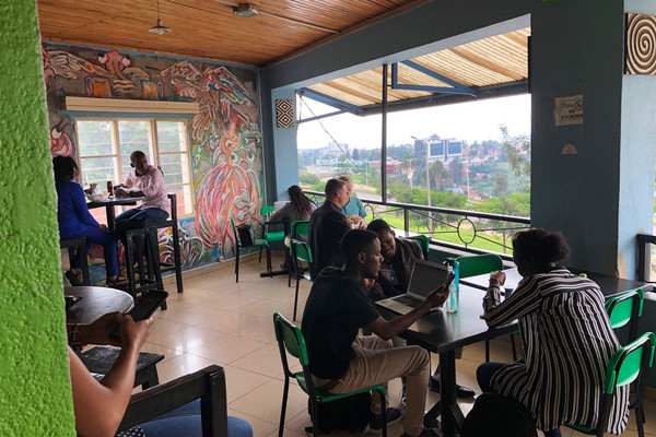 Meze Fresh - Restaurant Kigali - Tripinafrica