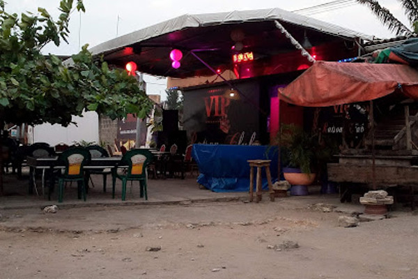 Ratson VIP - Restaurant Cotonou - Tripinafrica