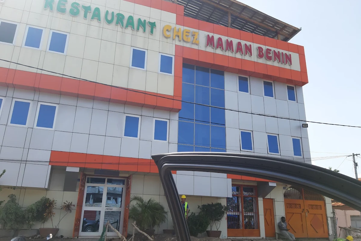Restaurant Chez Maman Benin - Restaurant Cotonou - Tripinafrica