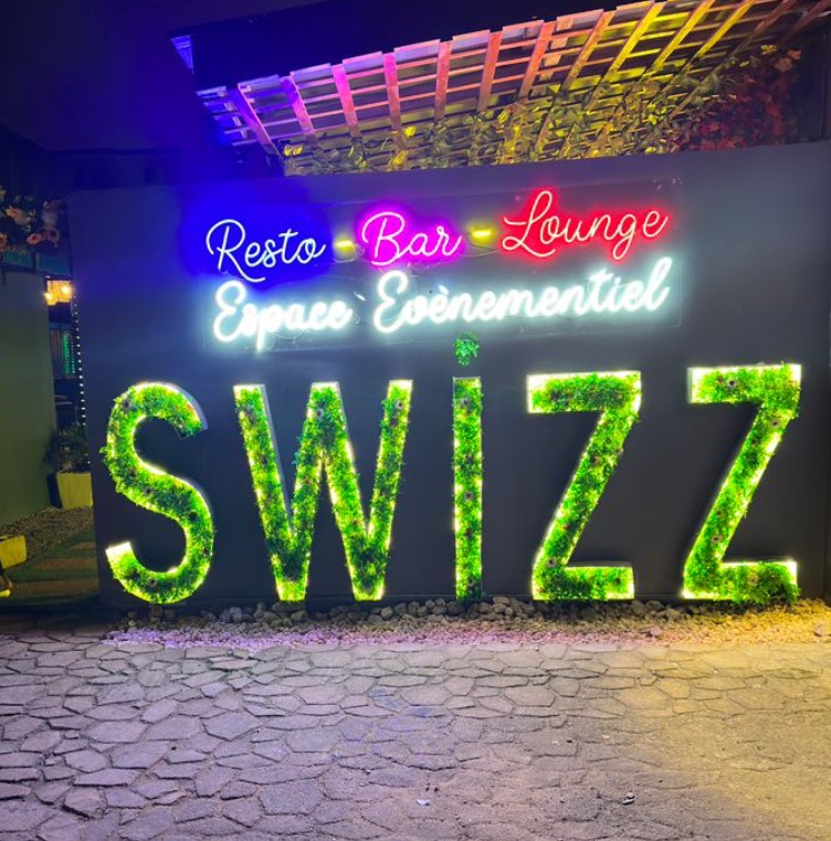 Swizz lounge bar - Restaurant Abidjan - Tripinafrica